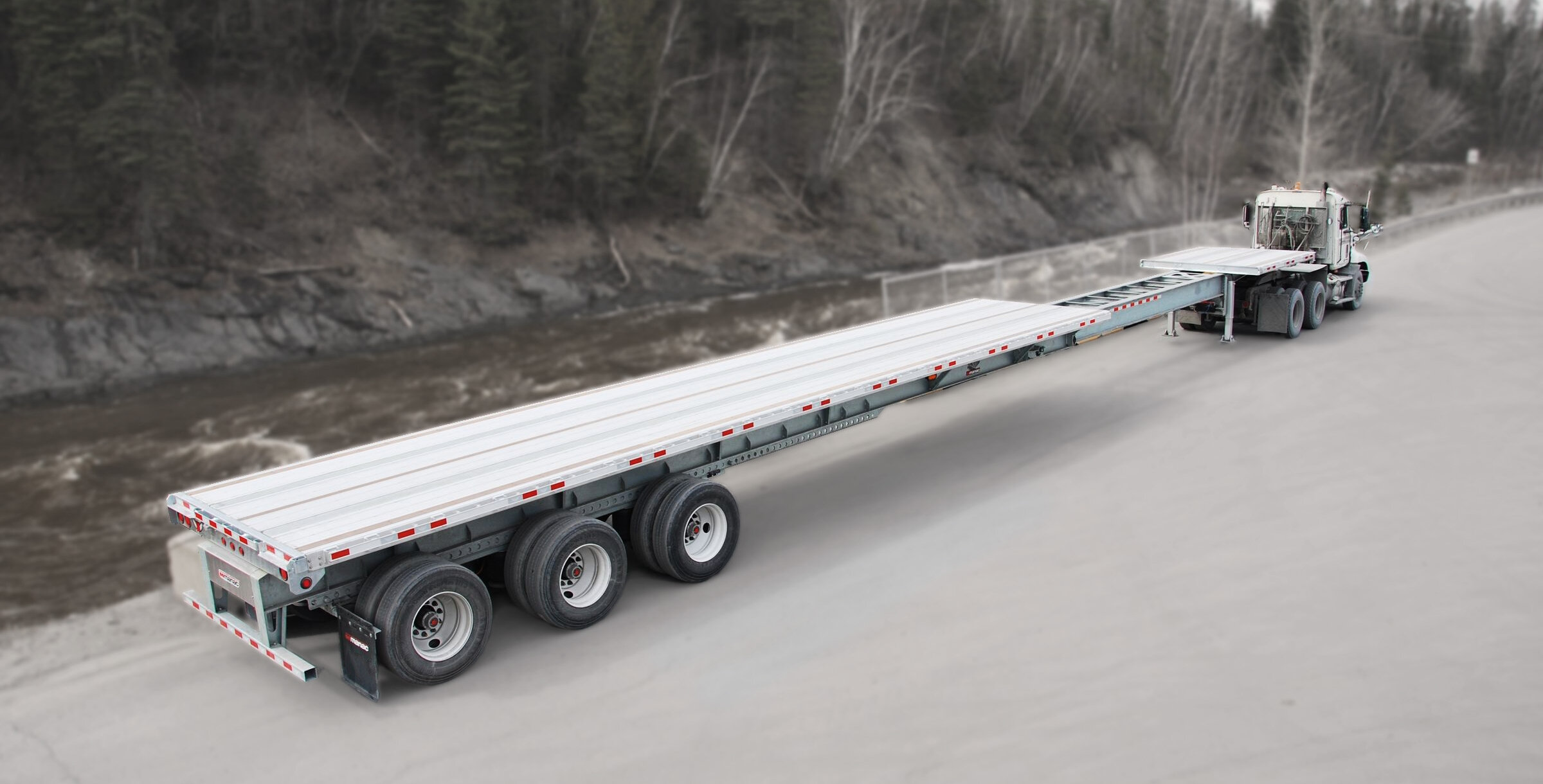 TOUGHWING Combo Extendable Flatbed | Manac