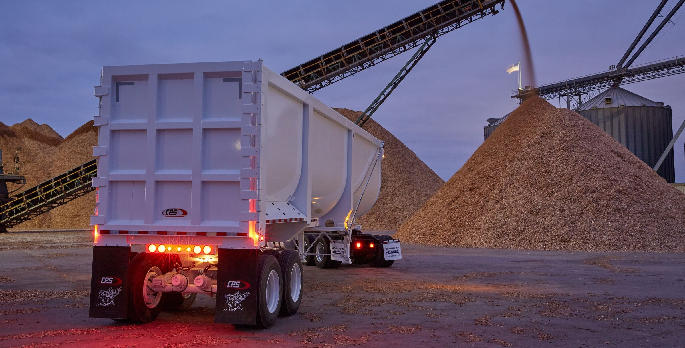 CPS Steel Tall Side Half Round End Dump | Manac