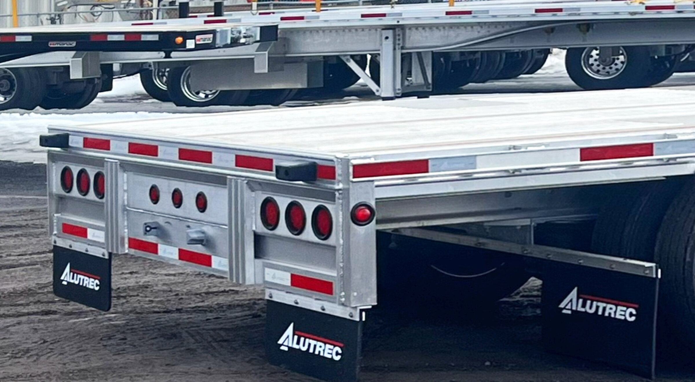 ALUTREC Aluminum Drop Deck | Manac