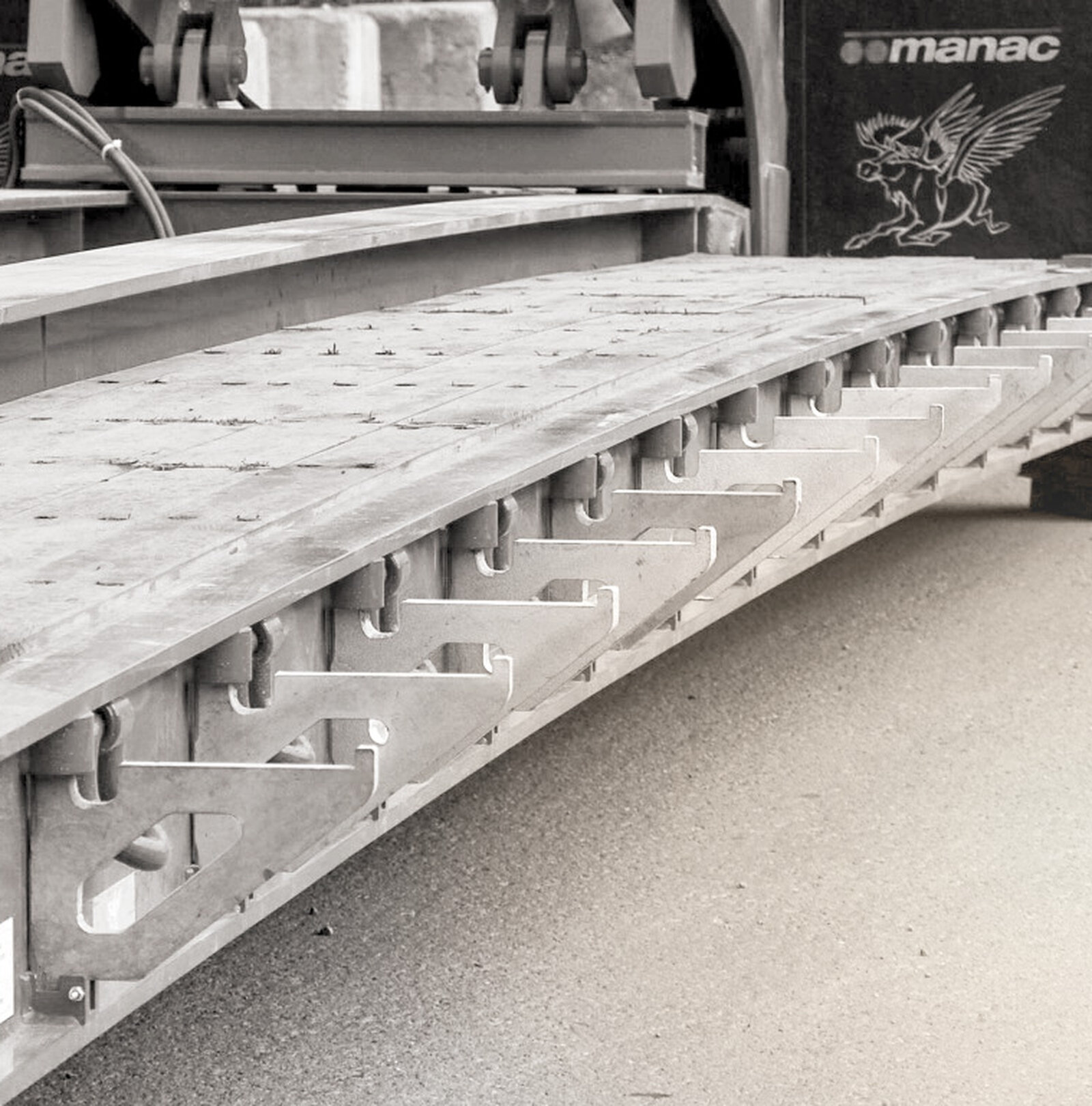 DURAWING 50 Ton Lowbed | Manac